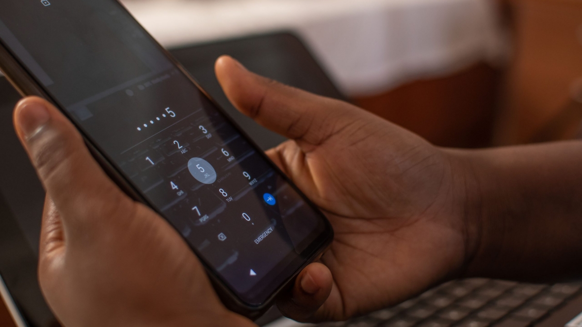 4 Methods: How to Unlock Android Phone Without Password - DataFileHost